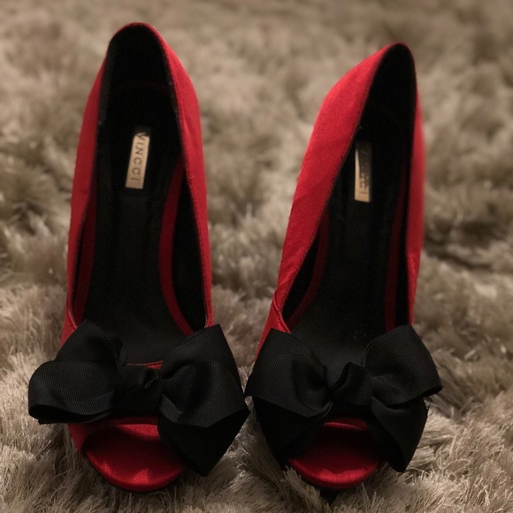 vincci | Shoes | Red High Heels Shoes With Black Bow | Poshmark